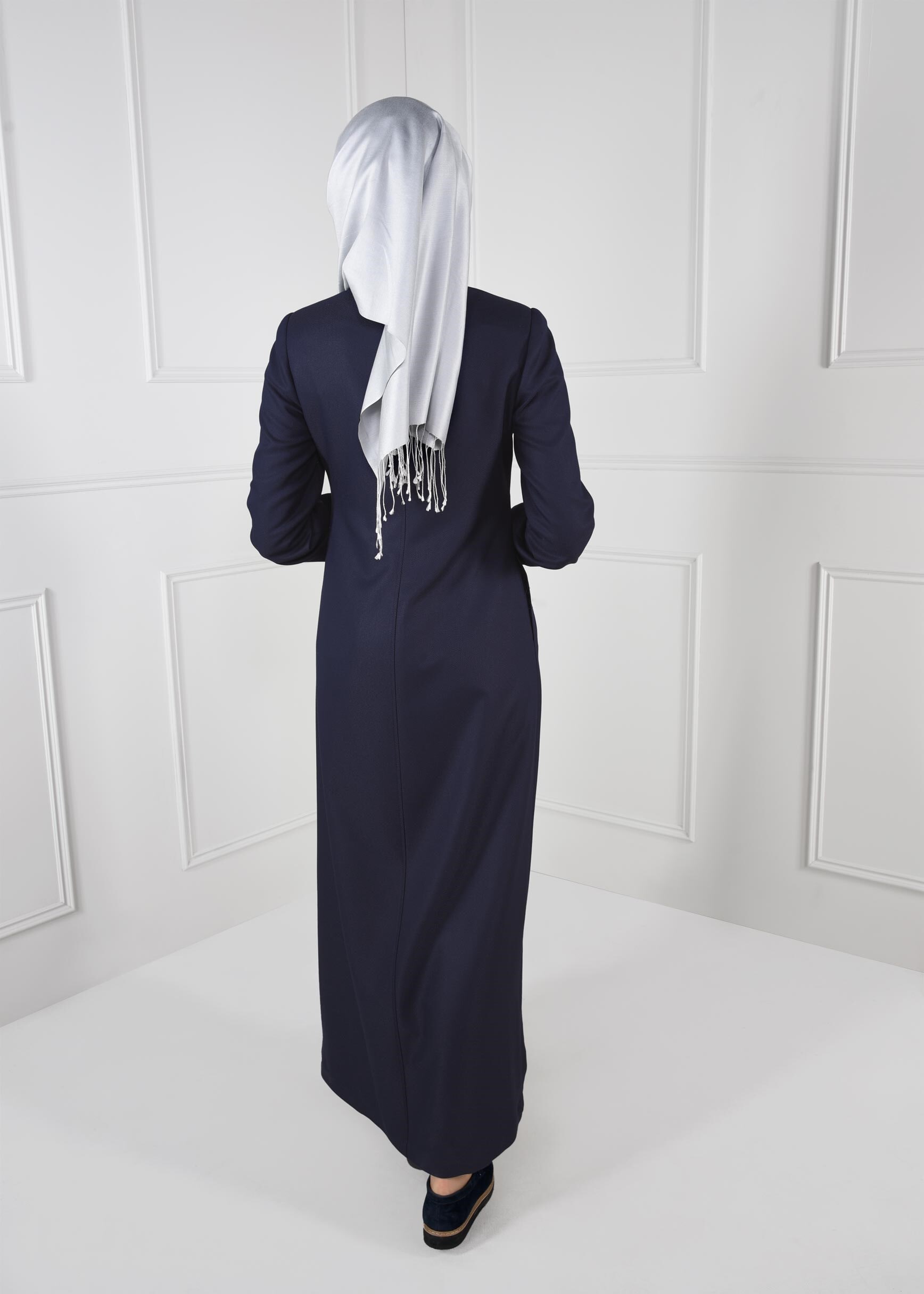 BEADED WOMAN HIJAB TOPCOAT | ALVİNA